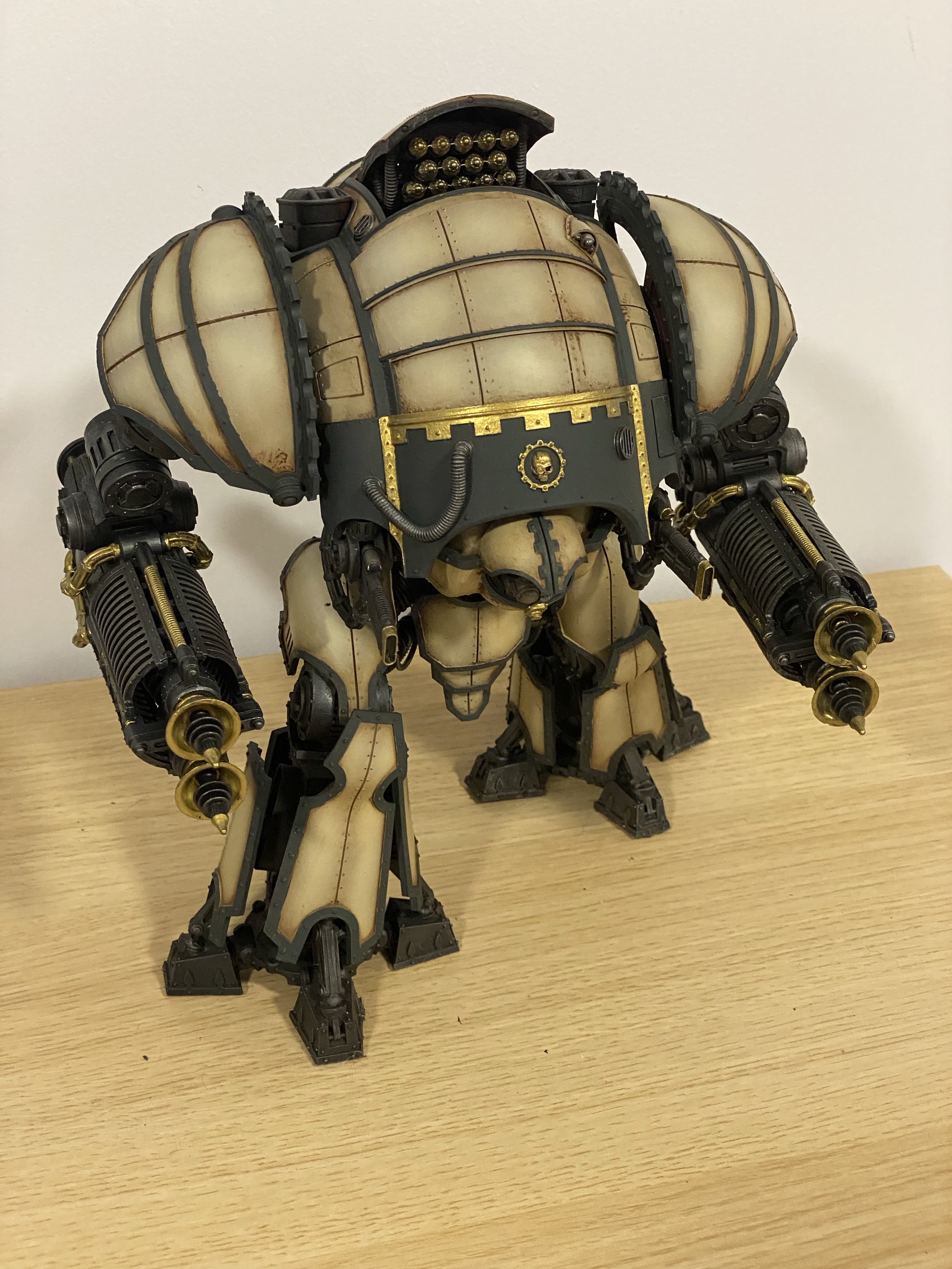 MECHANICUM: ACASTUS CLASS KNIGHT ASTERIUS TACTICA – Legio Traitoris